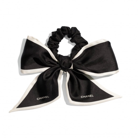 CHANEL | Accessories | New Chanel Hair Bow Black Ivory Bandeau Scarf ...